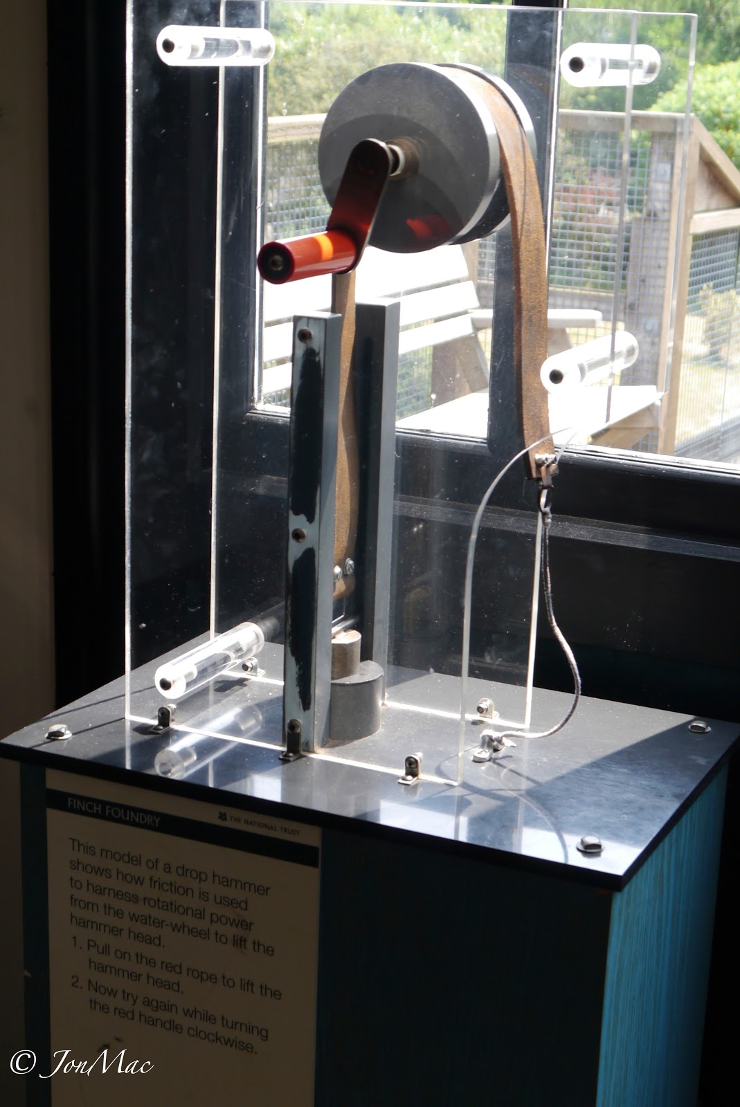 Jon Mac.Spoon Carving First Steps: Finch Foundry.