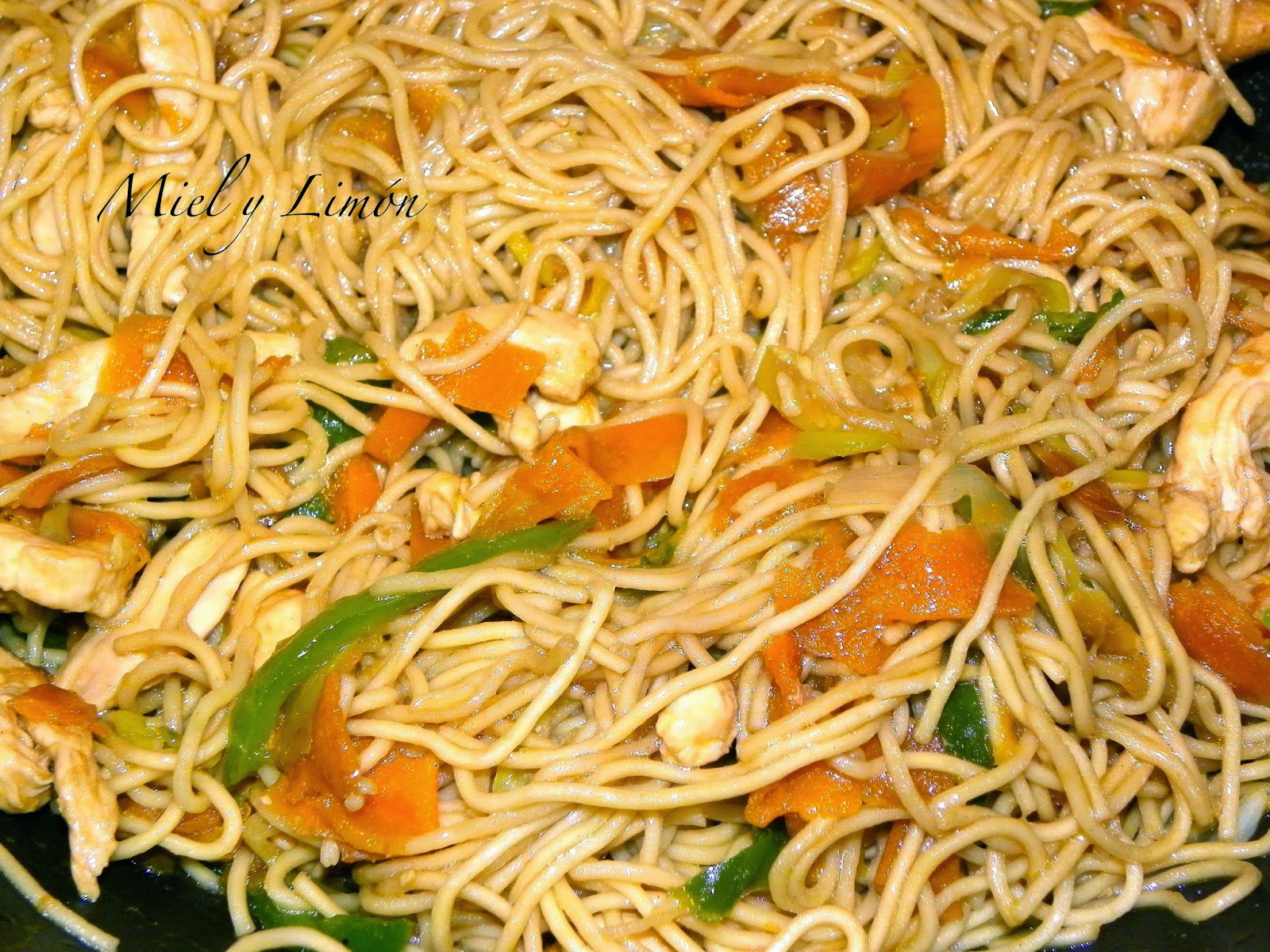Miel y Limón Recetas: FIDEOS CHINOS con Pollo y Verduras