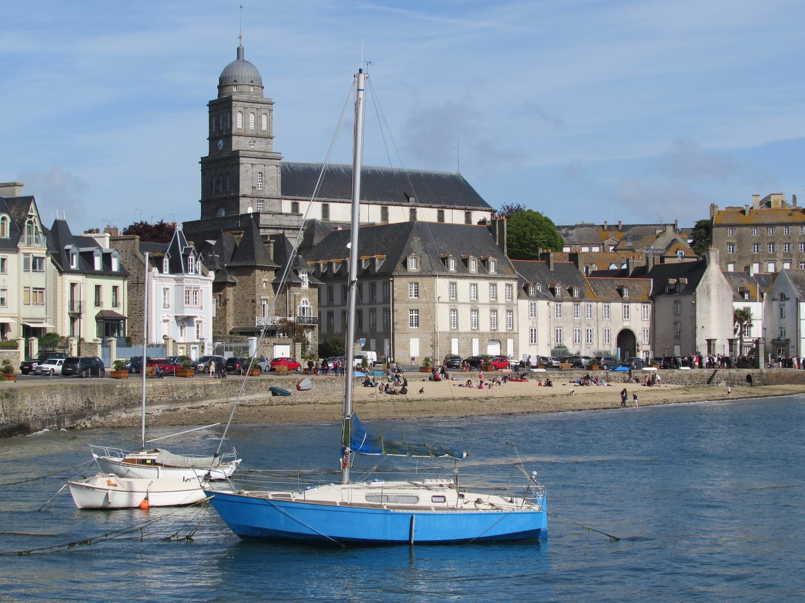 Villa Outremer: Le quartier de Saint-Servan à Saint-Malo.