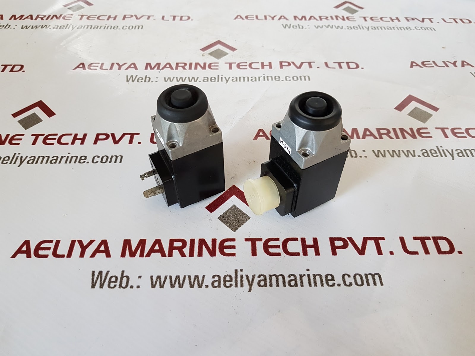 AELIYA MARINE TECH PVT LTD: HYDRONORMA GU35-4-A 489 SOLENOID VALVE