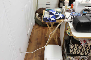 Crazy Quilter on a Bike!: Sewing machine tables and storage