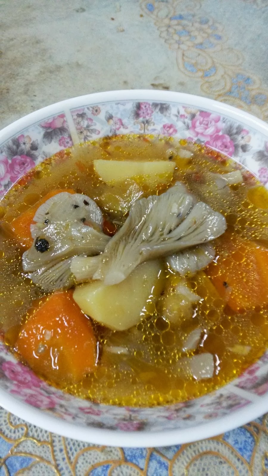 MakKenits...: resepi sup cendawan dan cendawan goreng berempah...