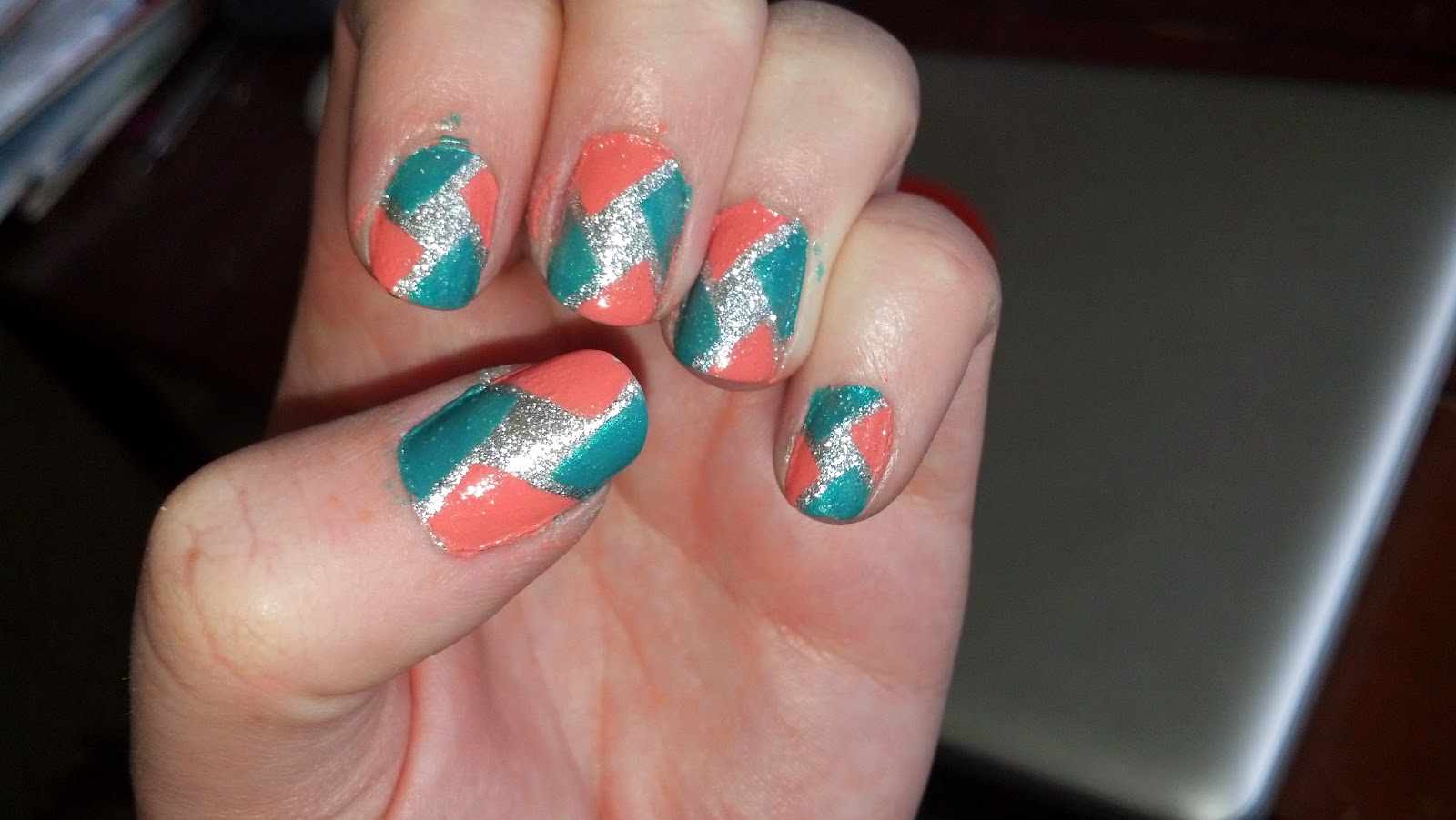 The Nail Diaries: Color Blocking Nail Design