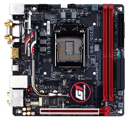 ANAKART NEDİR, ÖZELLİKLERİ NELERDİR?