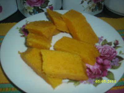 Kek Labu Kukus - Amie's Little Kitchen