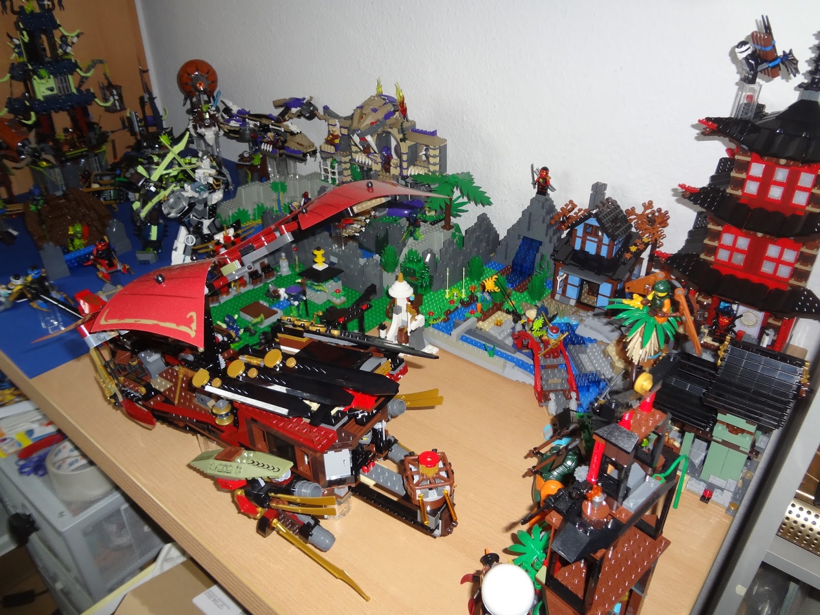 LEGO Vincent: Lego NINJAGO Layout final update (for now)!