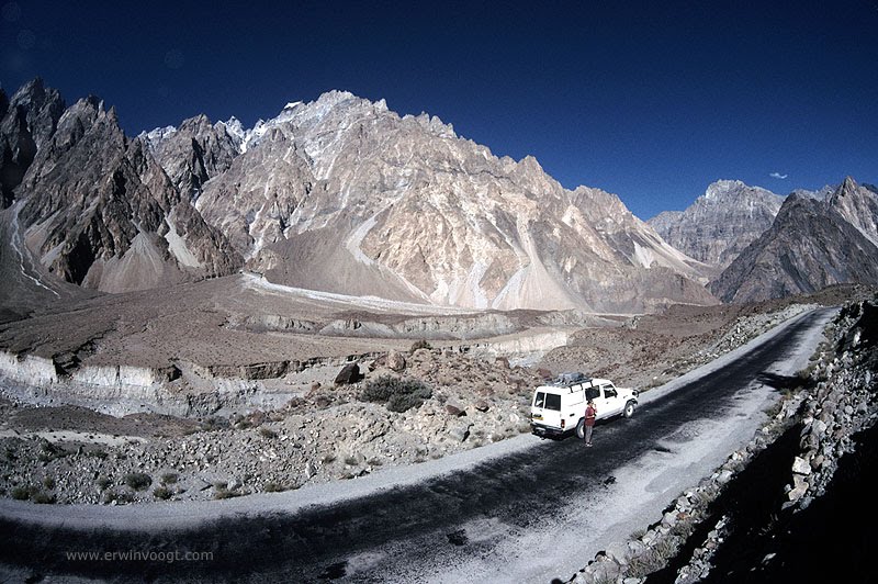HEAVENLY BEAUTY PAKISTAN: KHANJRAB PASS (PAKISTAN-CHINA BORDER)