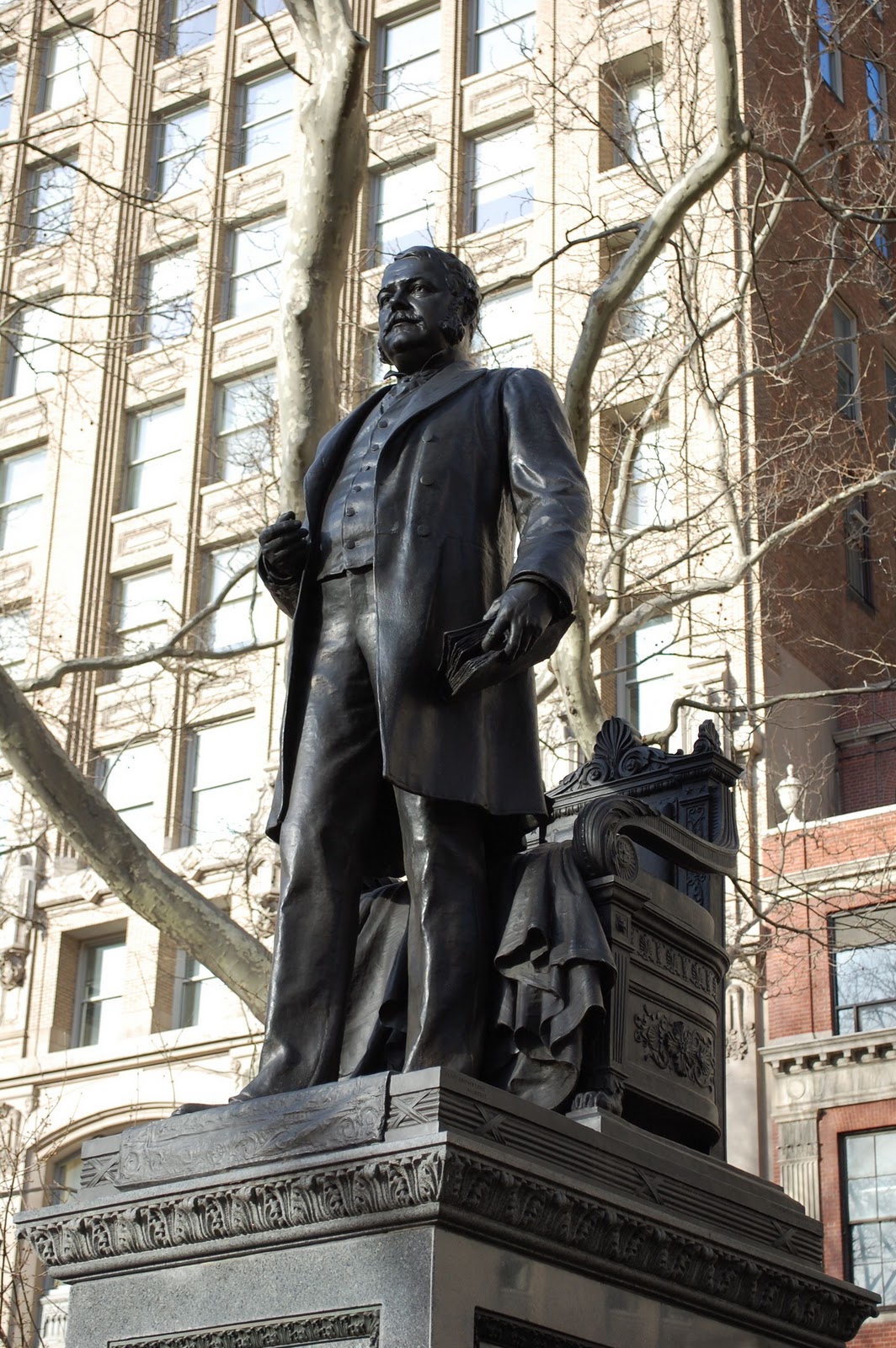 Urban Wildlife Guide: Presidents and Pigeons