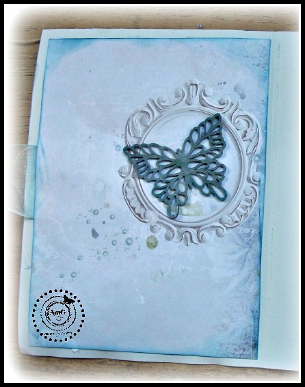 Megspapercraft: BLUE BUTTERFLY BOOK