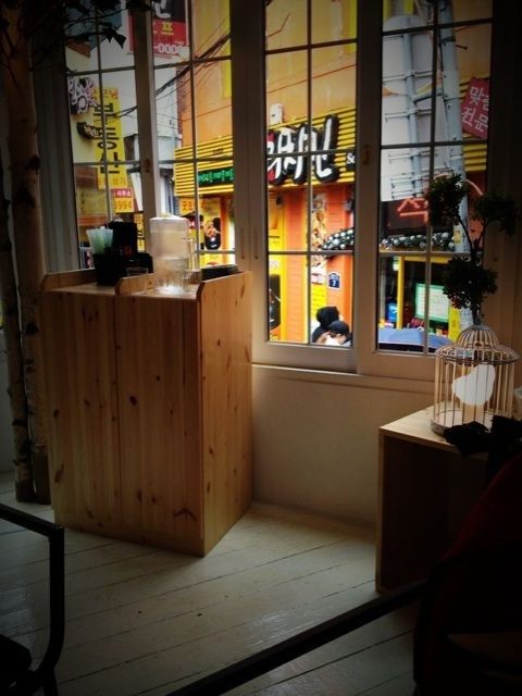 SUPER JUNIOR: 121111 MOUSE RABBIT Coffee Cafe OPENING [7Pics]