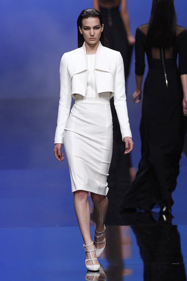 Moda y Ropa de Mujer: Modelos de ropa de Elie Saab para mujeres lindas ...