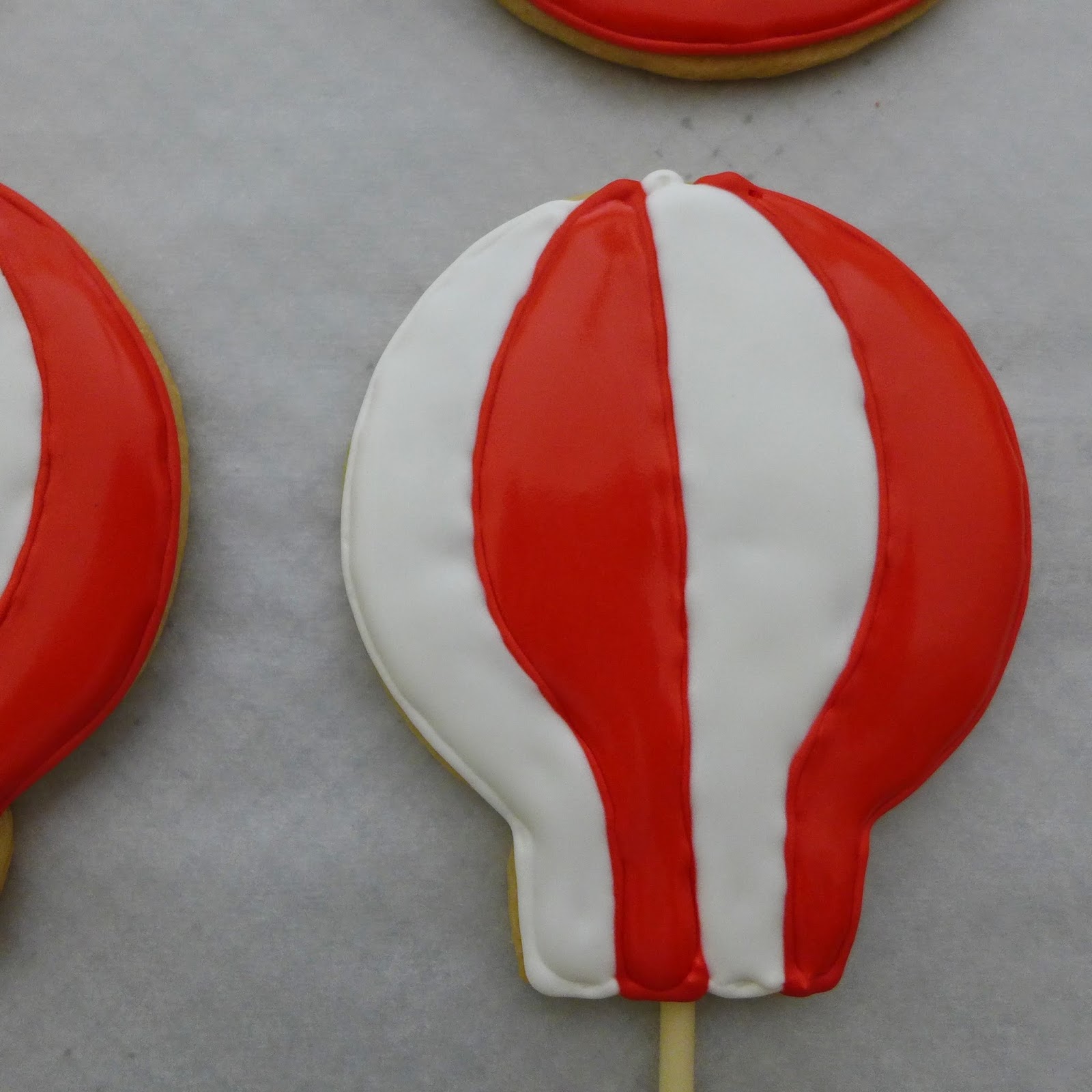 Dough and Batter: hot air balloon shaped cookies