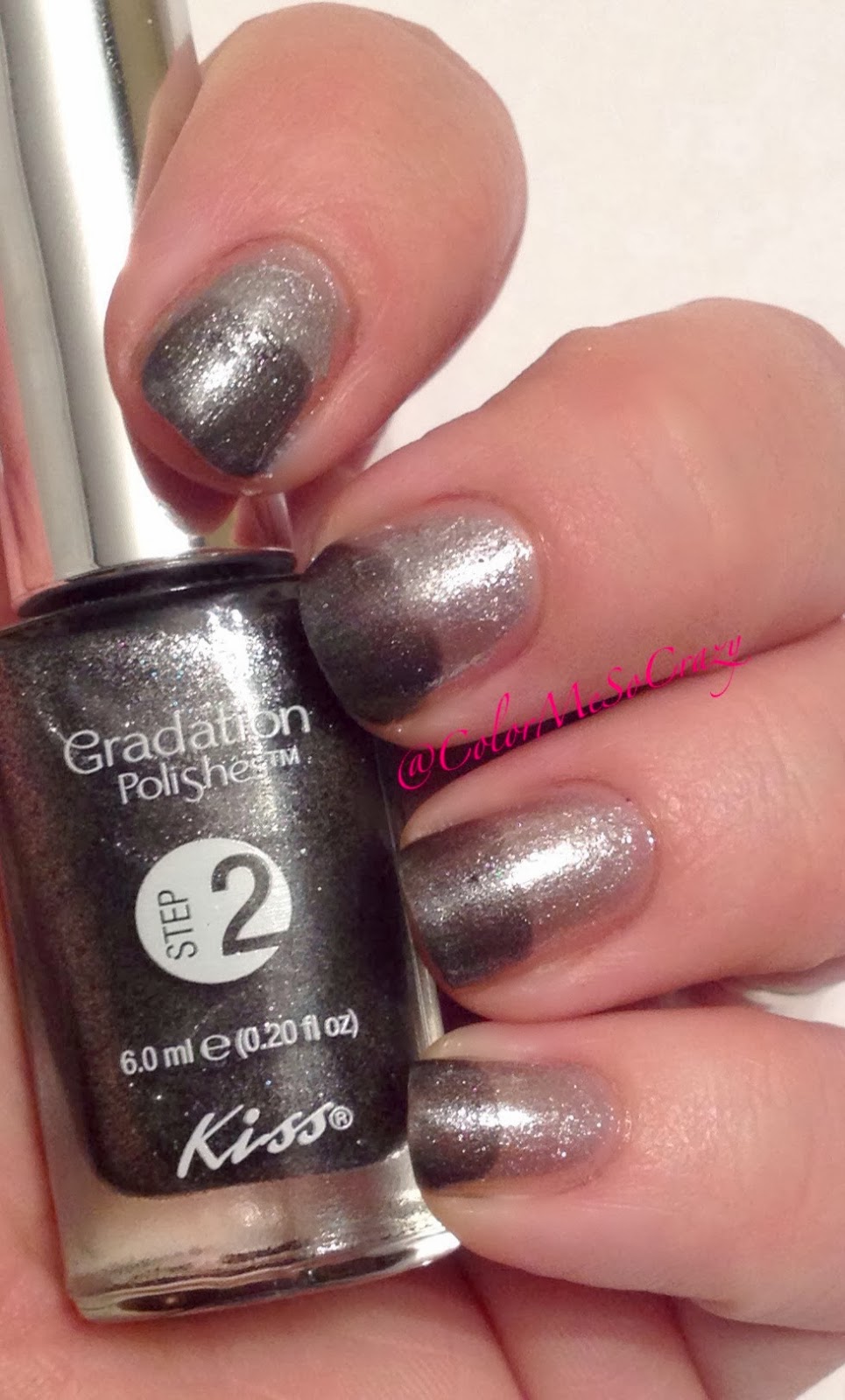 Kiss Nail Art Gradient Tutorial