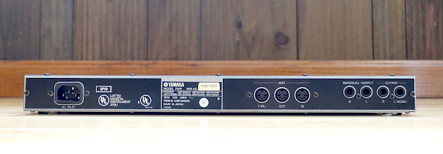 MATRIXSYNTH: Yamaha FS1R Rack Mount FM Synthesizer SN PN01002