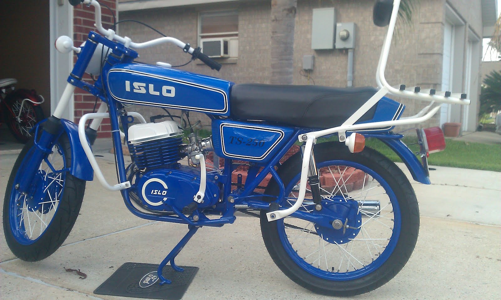 islo-pitbullgarage: ISLO TS-250cc