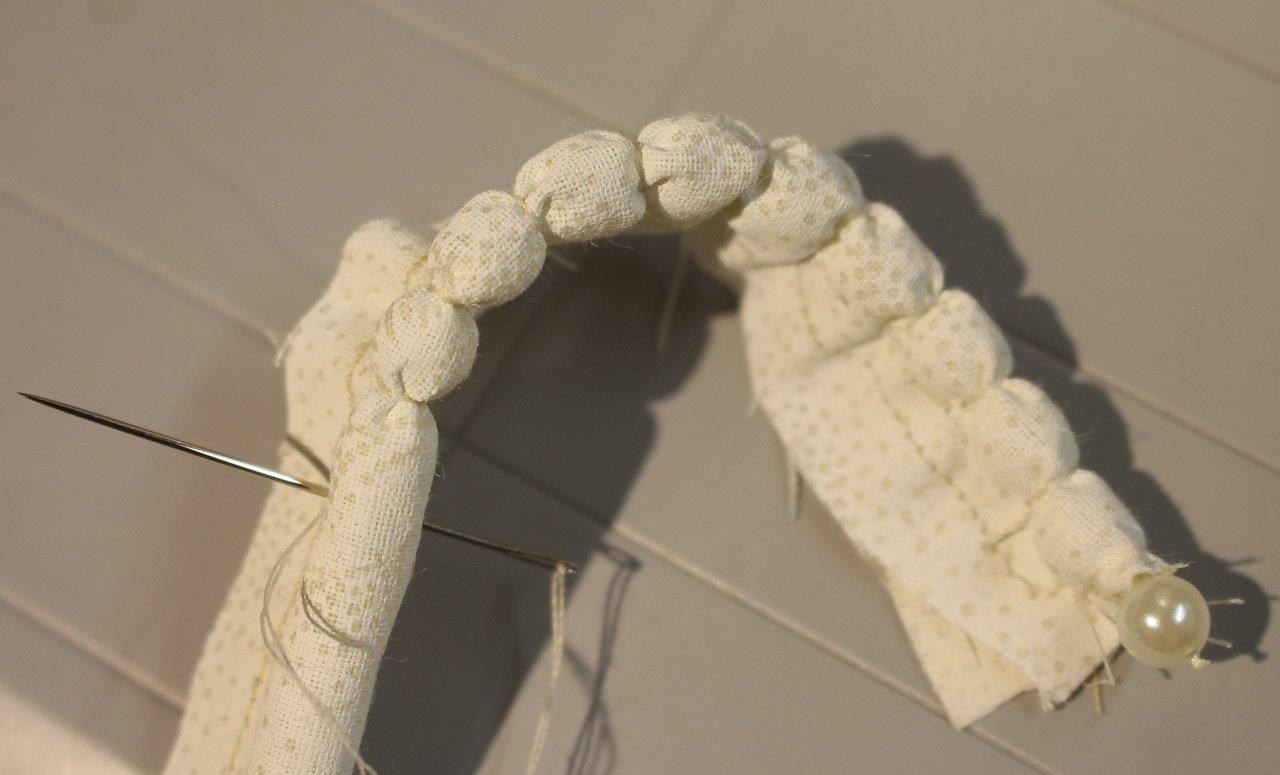 Sarah Lynn's Quilting: Beaded Piping for New York Beauty