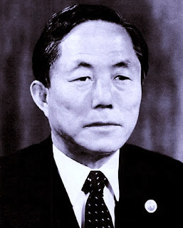 CHOI HONG HI