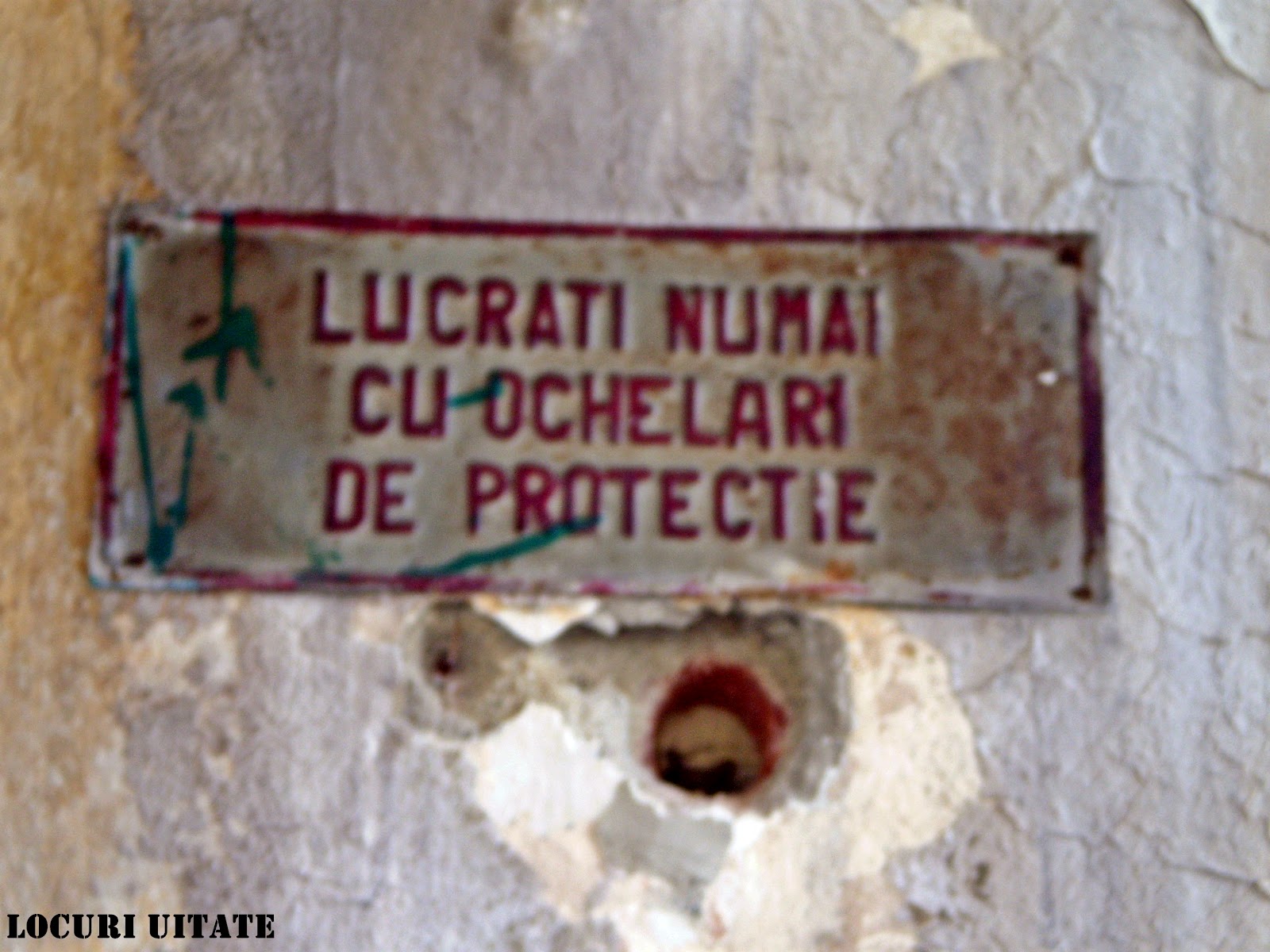 Chimopar / Intreprinderea Chimica Dudesti - Locuri uitate