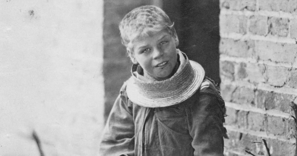 The Chubachus Library of Photographic History: Portrait of a Smiling ...