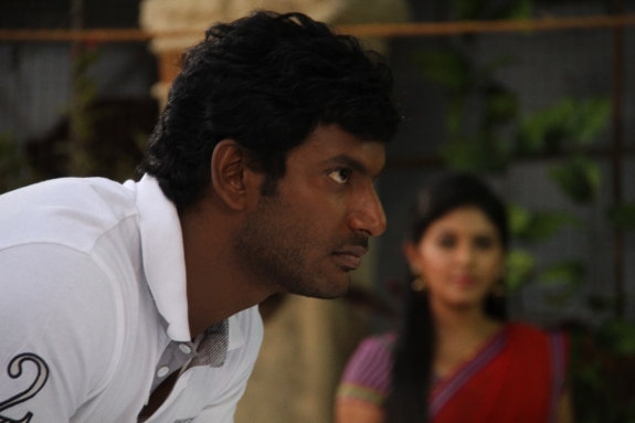 Tamil Actors Unseen Photoshoot Stills: Madha Gaja Raja Movie Latest Hot ...