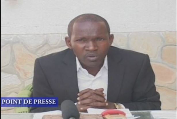 Flash : le journaliste Daniel Safu détenu présentement au Q.G de la ...