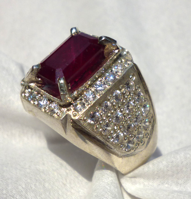 NATURAL RUBY CORUNDUM ( KODE P170 ) - Kerajaan Batu Permata | Batu ...