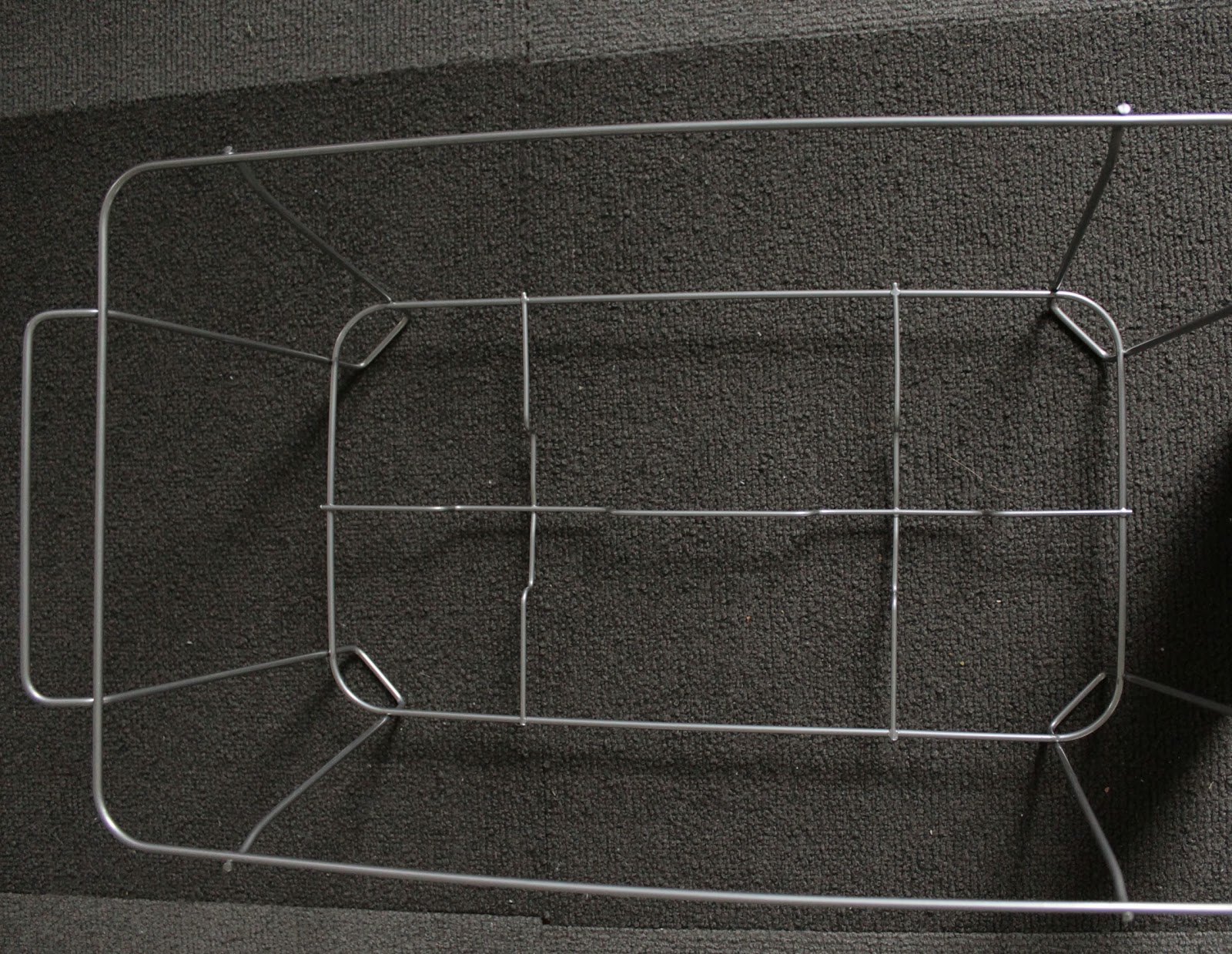 A Wire Basket Full of Apples - Remodelando la Casa