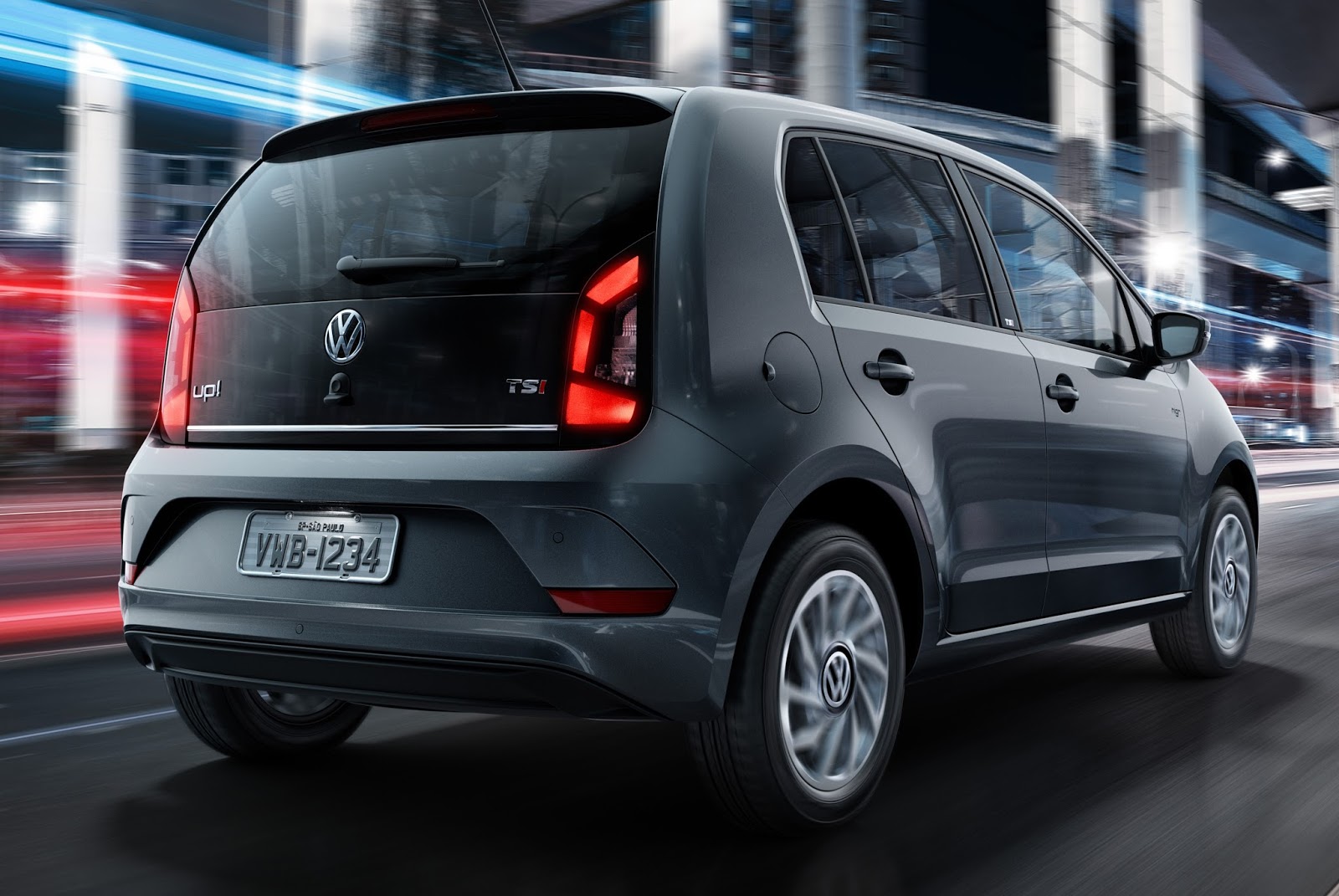 Volkswagen revela os detalhes do high up! TSI 2018