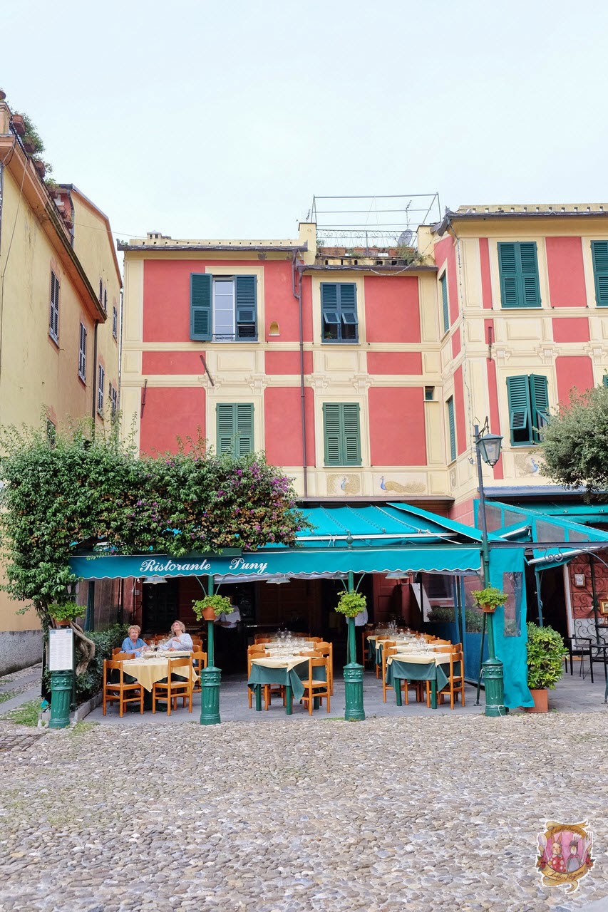 Deadly Bunny & Chubby Penguin: Ristorante Puny @ Portofino, Italy