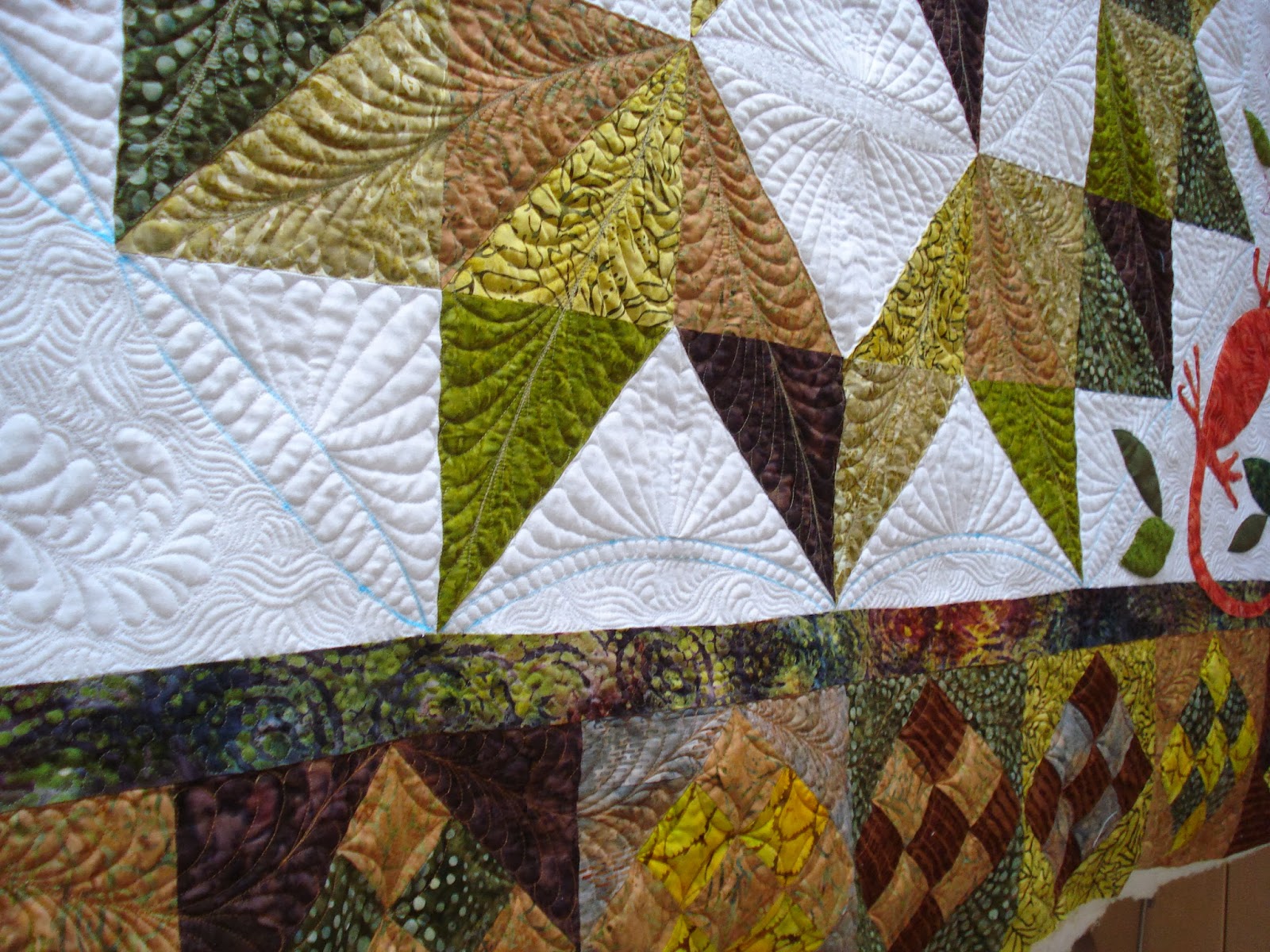 The Nifty Stitcher: Gecko Quilt