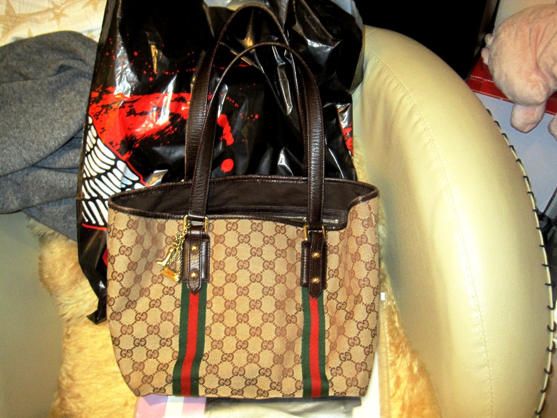 Vicky's Modeblogg: Second-hand Gucci