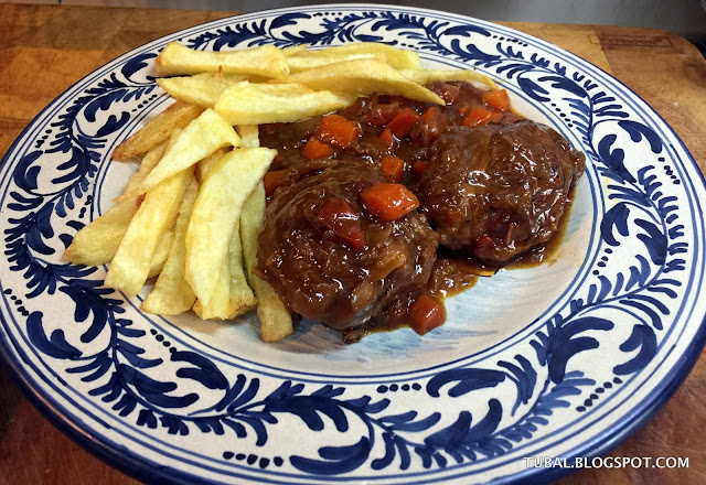 TUBAL: CARRILLADA IBÉRICA DE CATI DE LORA