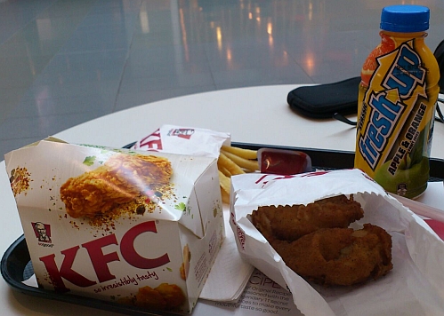 (Eat to Live) or (Live to Eat): WT Airport Food