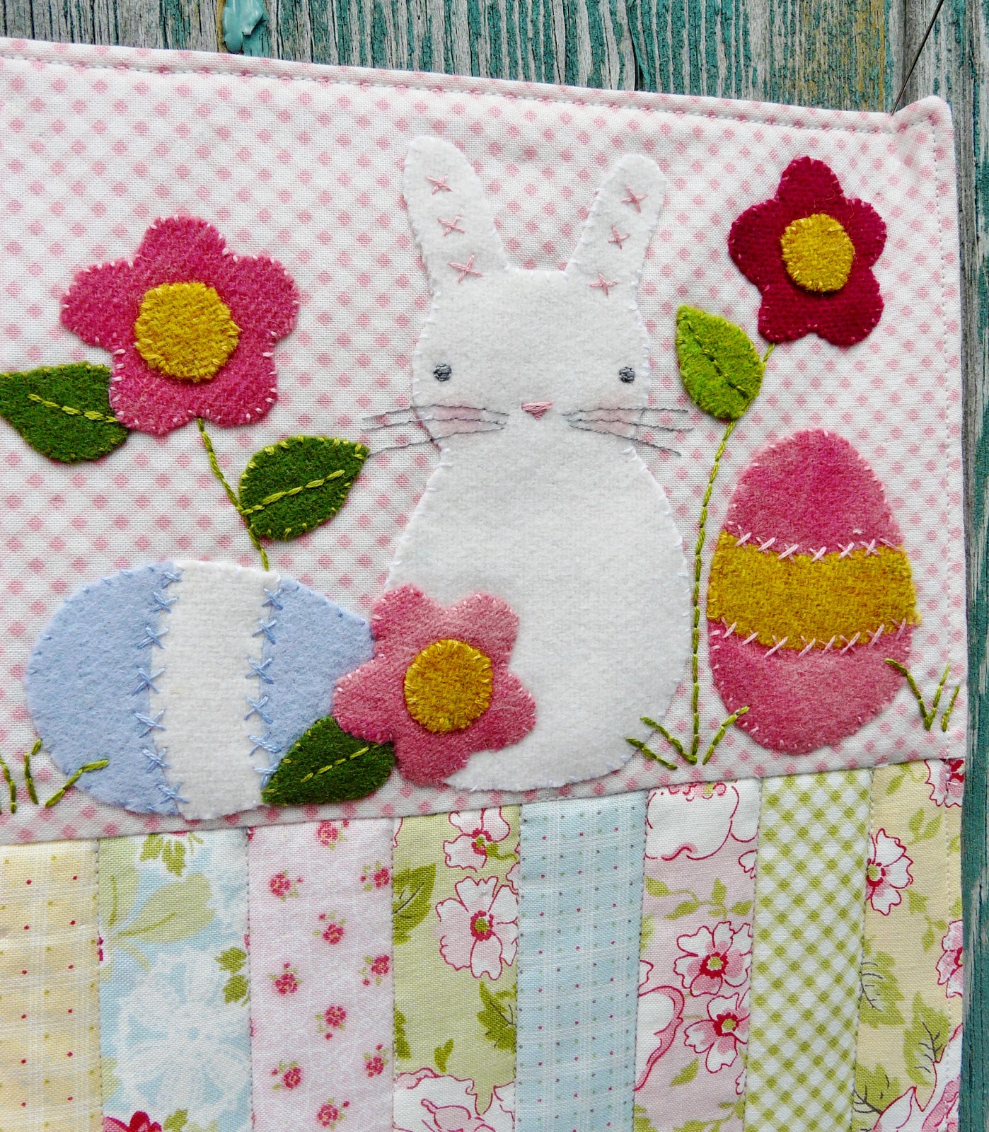 Hudson's Holidays - Designer Shirley Hudson: Vintage Easter Mini Quilts