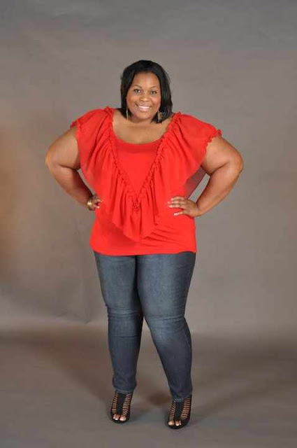 STYLISH CURVES OF THE DAY - Stylish Curves