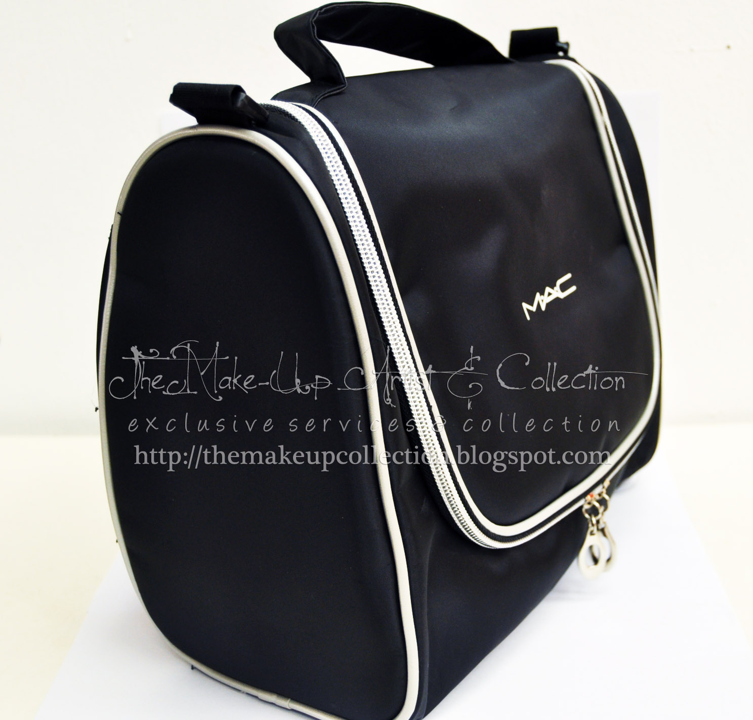 The Make-Up Artist & Collection: Make-Up Bag: MAC Large