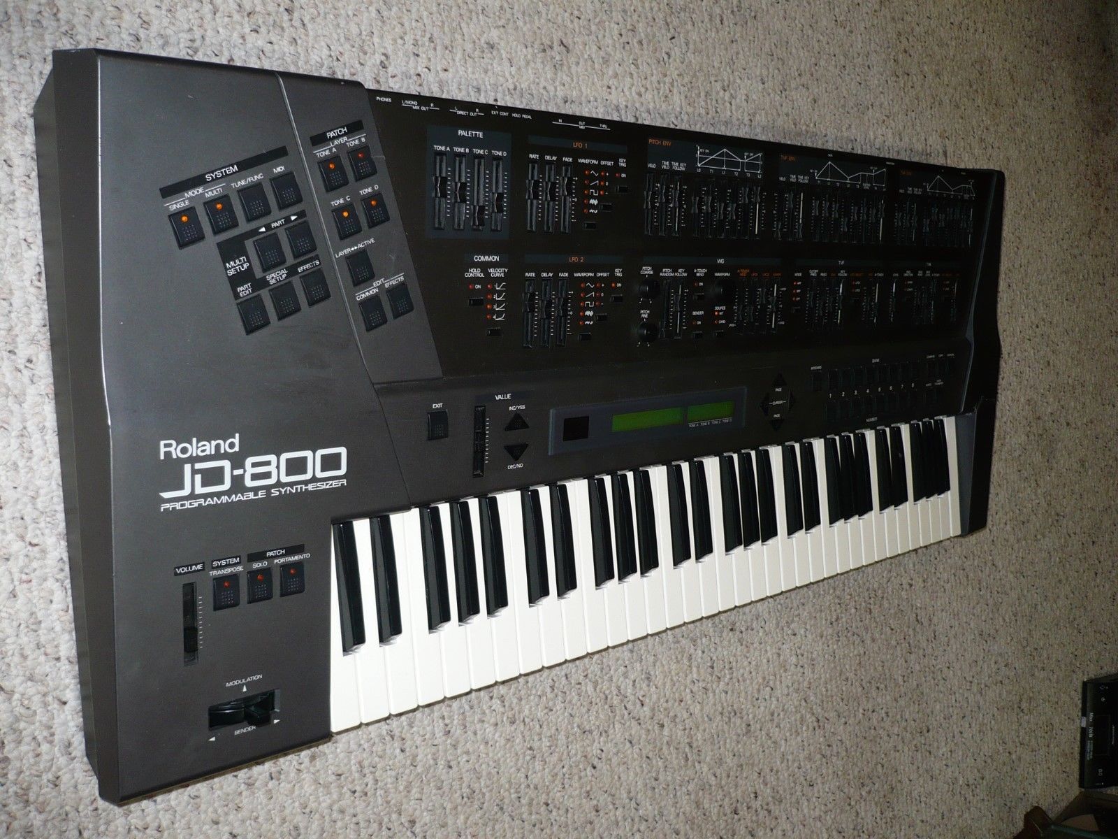 MATRIXSYNTH: Roland JD-800 Synthesizer SN AC80403