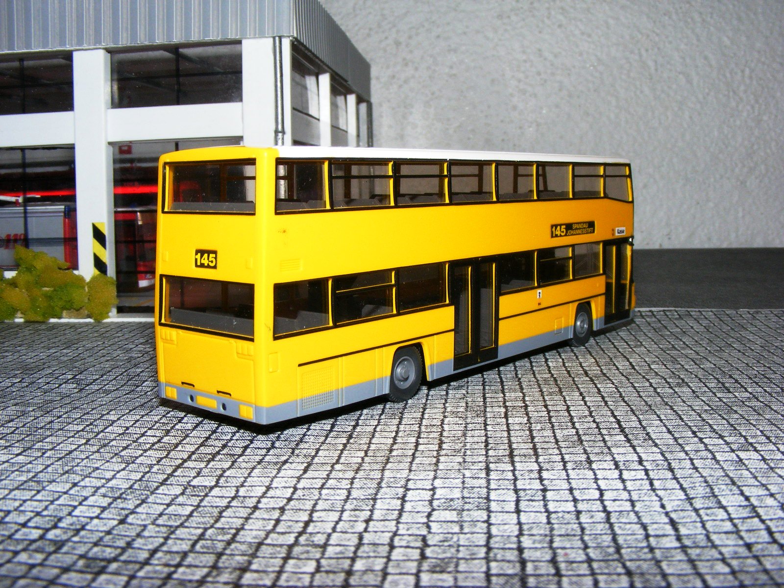 PORTUGAL BUSES DESIGN: BVG - MAN D89