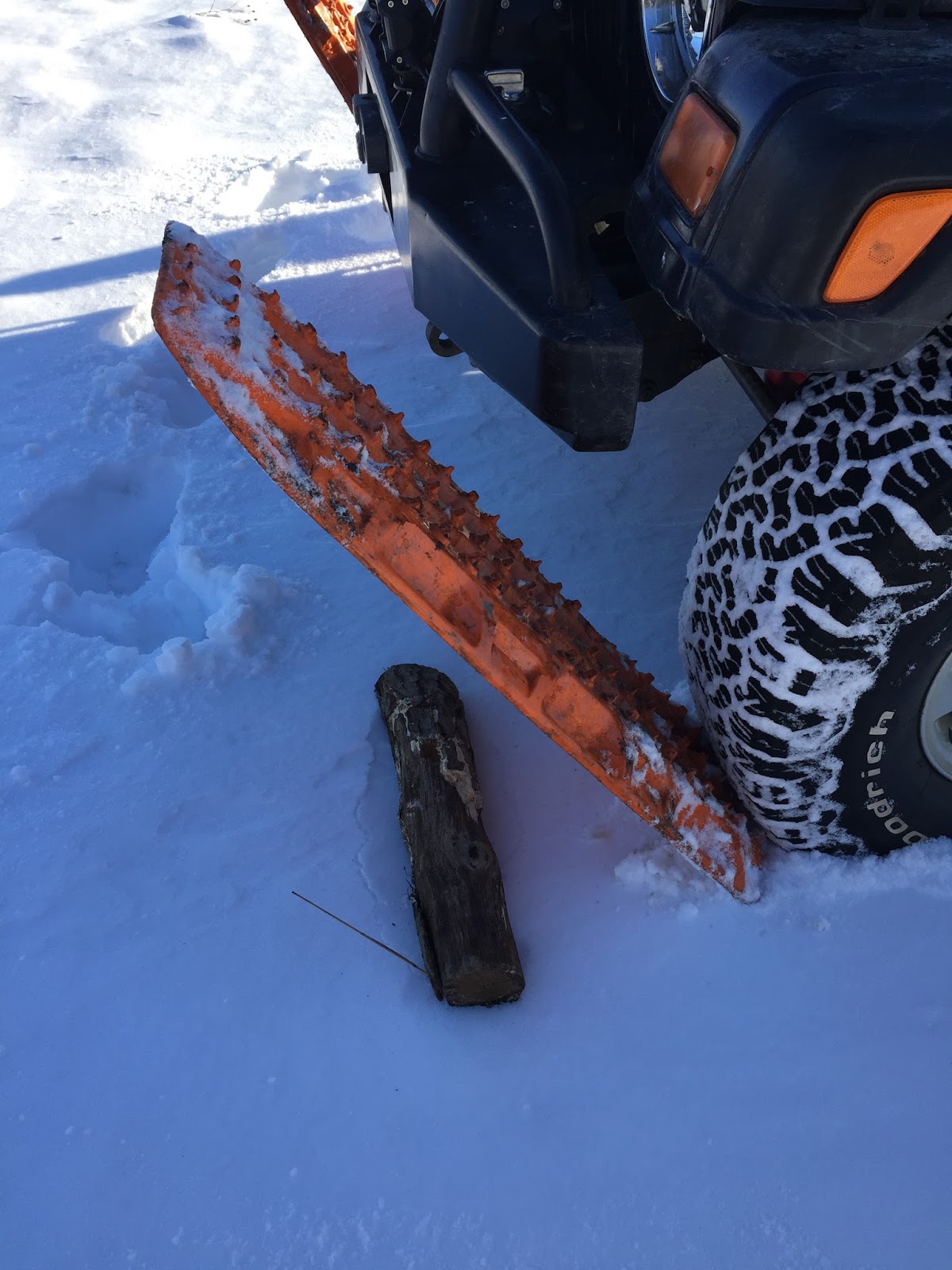 Off Road Consulting: Off Road Consulting review of Maxtrax traction ramps