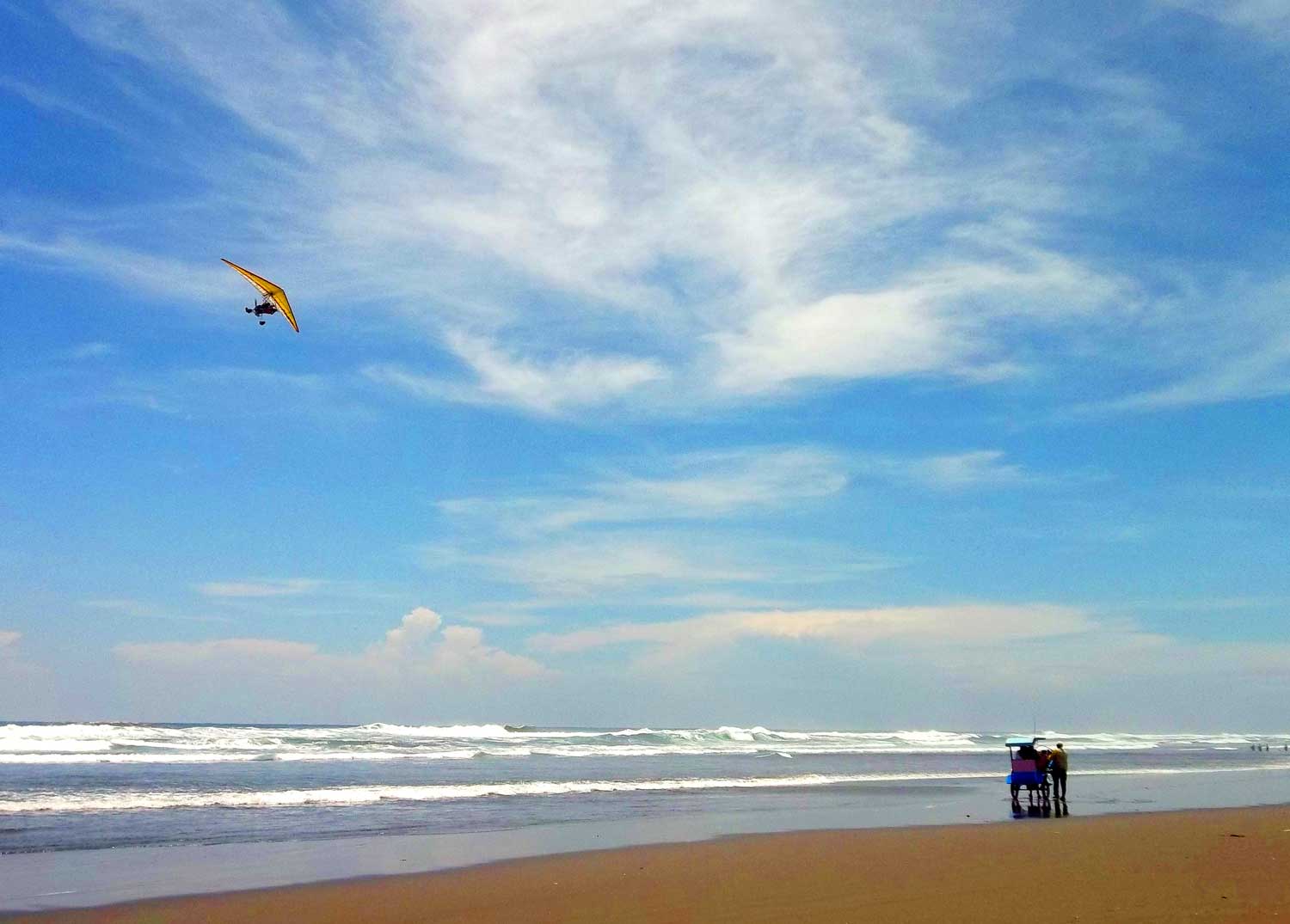 Pantai Parangtritis Terpopuler di Jogja