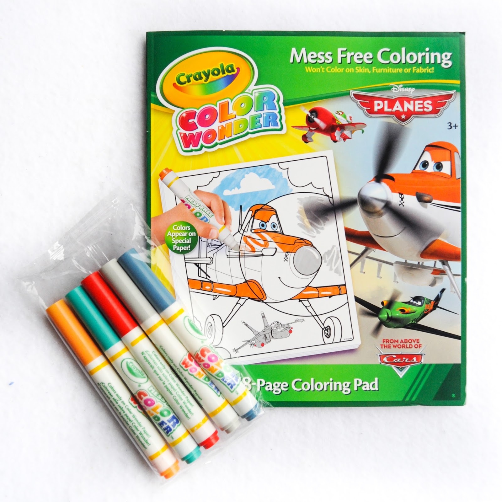 Crayola Color Wonder Planes Coloring Pad and Markers: What's Inside the ...