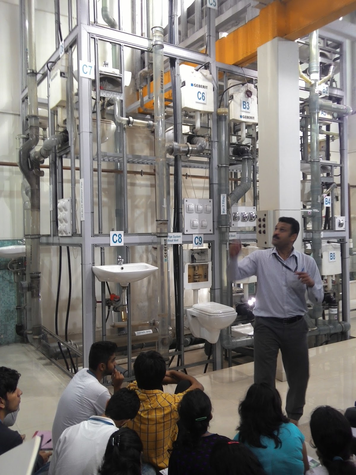 PVP College of Architecture, Pune.: Site Visit : BS I - COEP - Plumbing ...