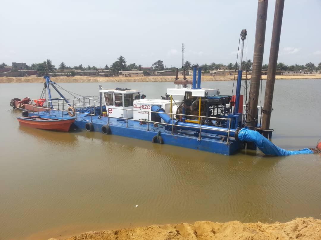 LE DRAGAGE DU 4EME LAC SERAIT EN CONFORMITÉ AVEC LES NORMES ...