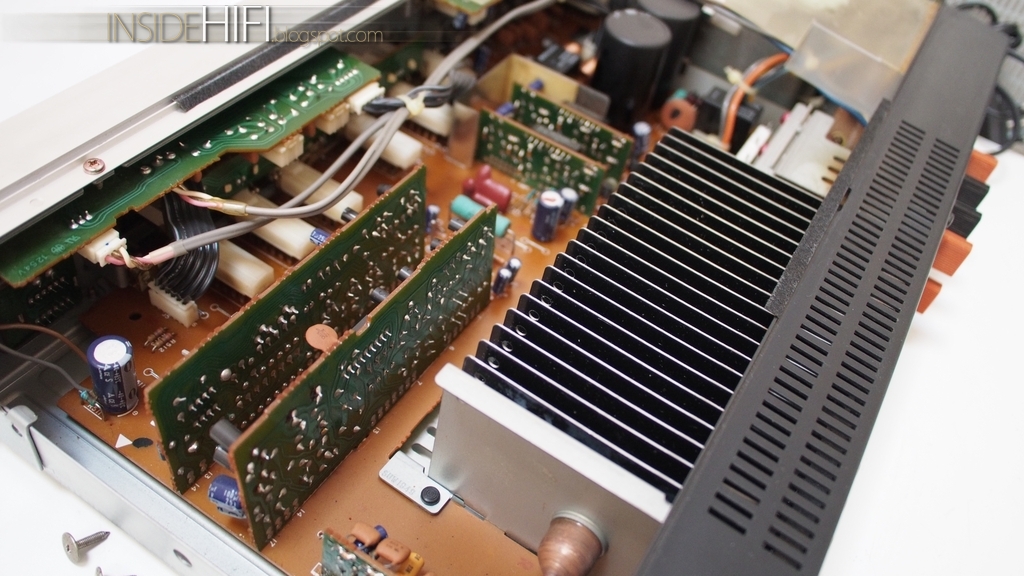 Inside Hi-Fi: Technics SU-Z65 (SU-Z65-EI)