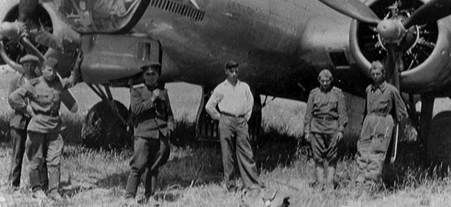 Armour force / Panssaroitu voima : Anglo-Soviet invasion of Iran ...