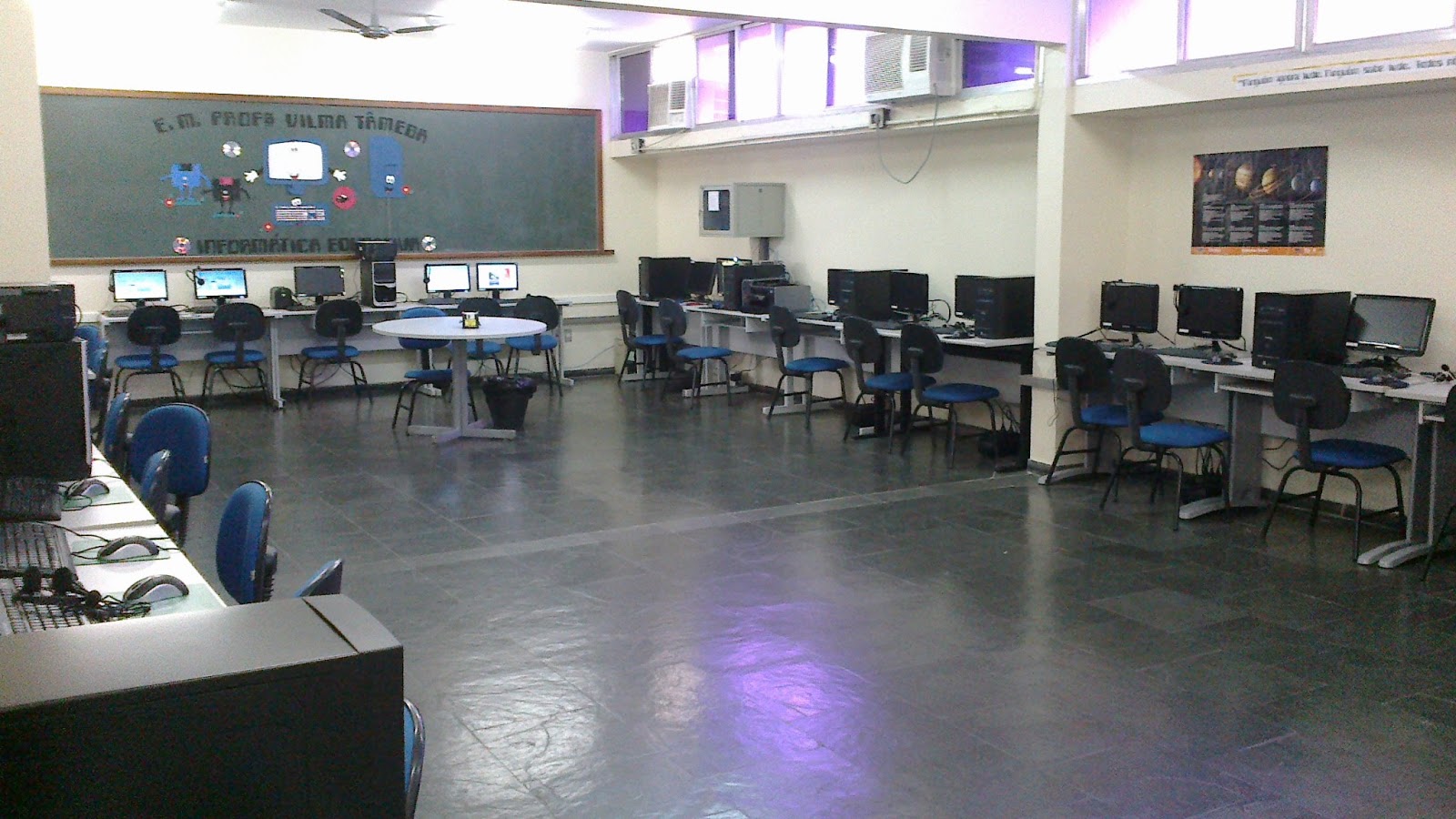 ***Informática Educativa***: Laboratório de Informática