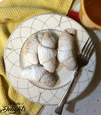 Ragaliki (Rugelach)