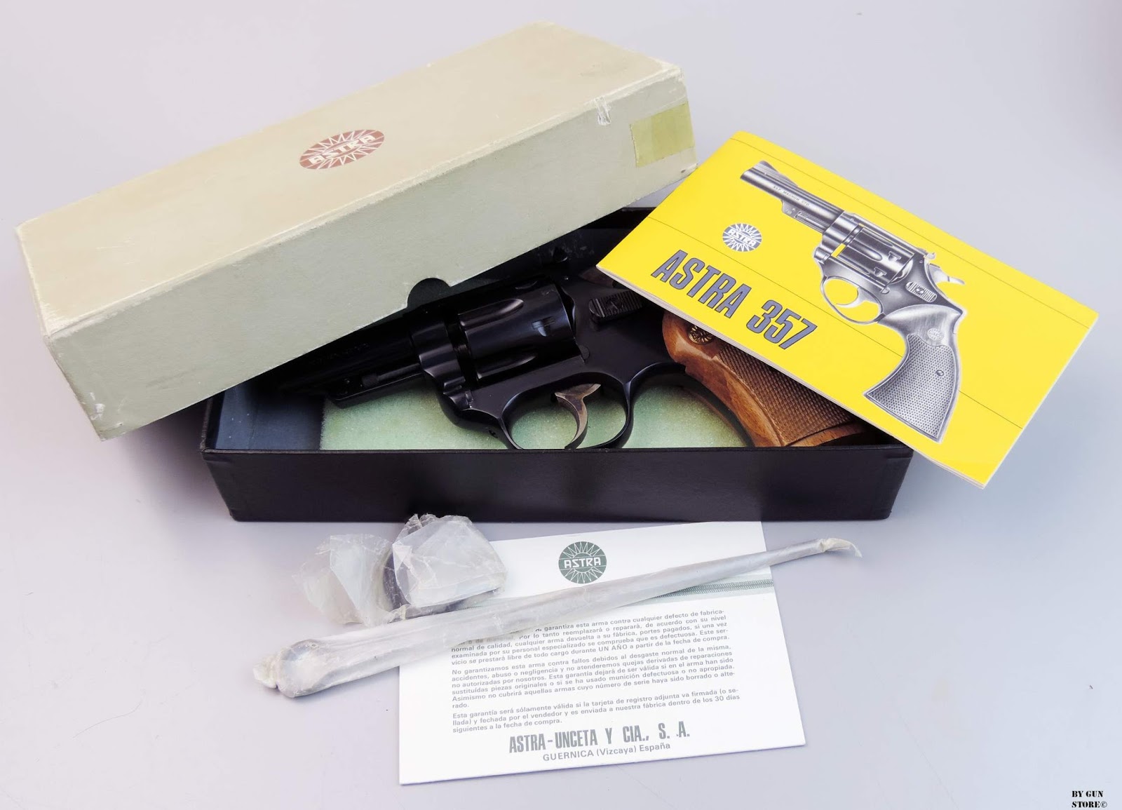 Armi usate web portal: Revolver Astra Unceta mod. 357 cal. 357 Magnum