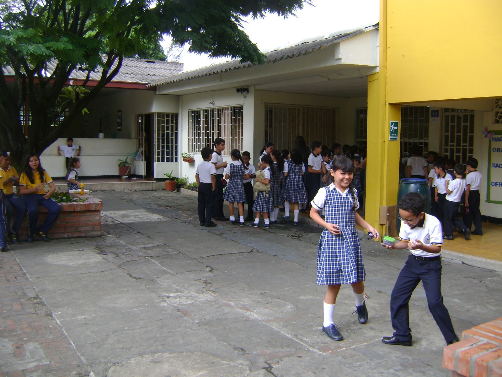 Colegio Parroquial San Pedro Claver