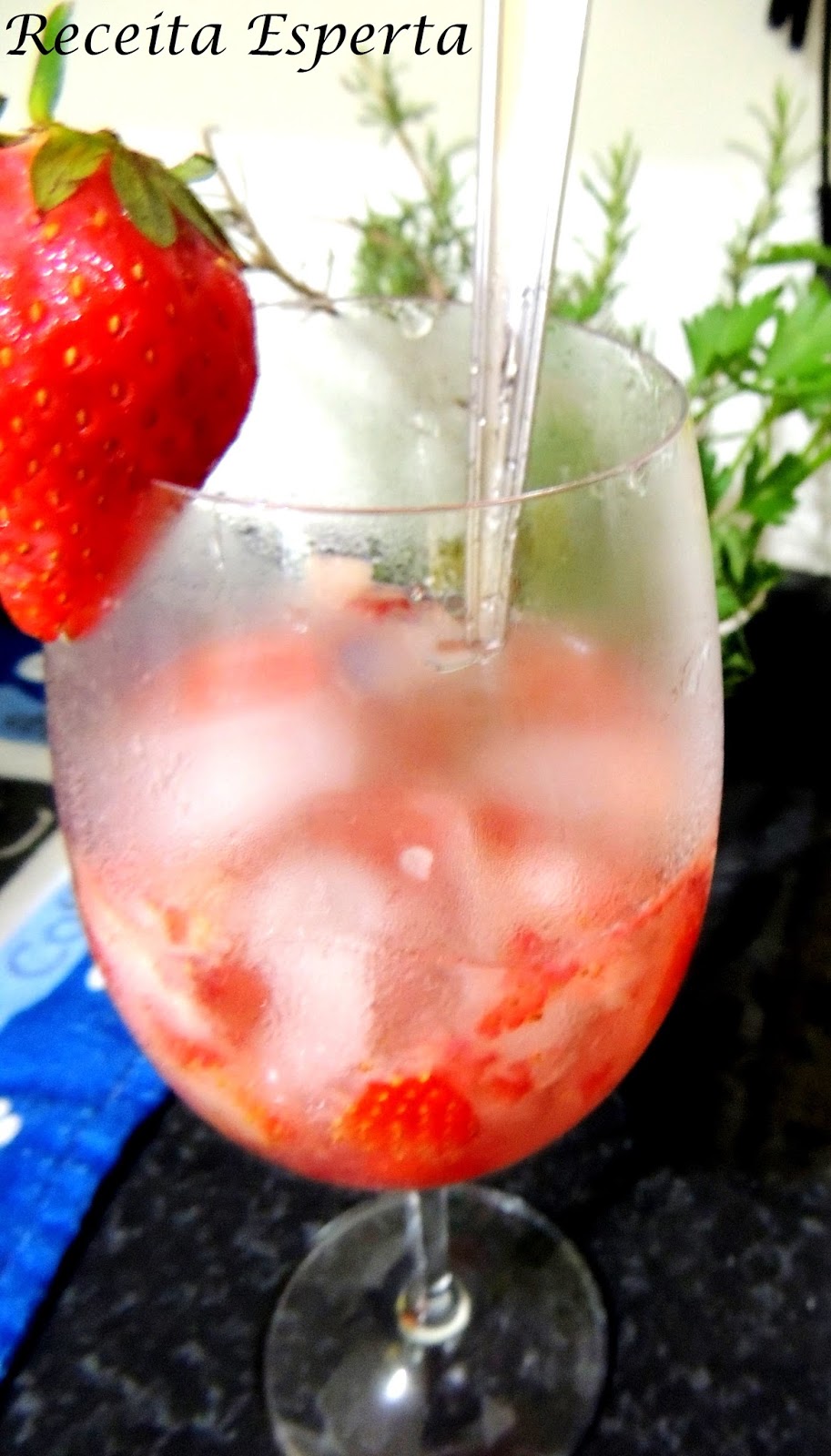 CAIPIRINHA DE MORANGO - Priscila Schulz | RECEITA ESPERTA - Moda e ...